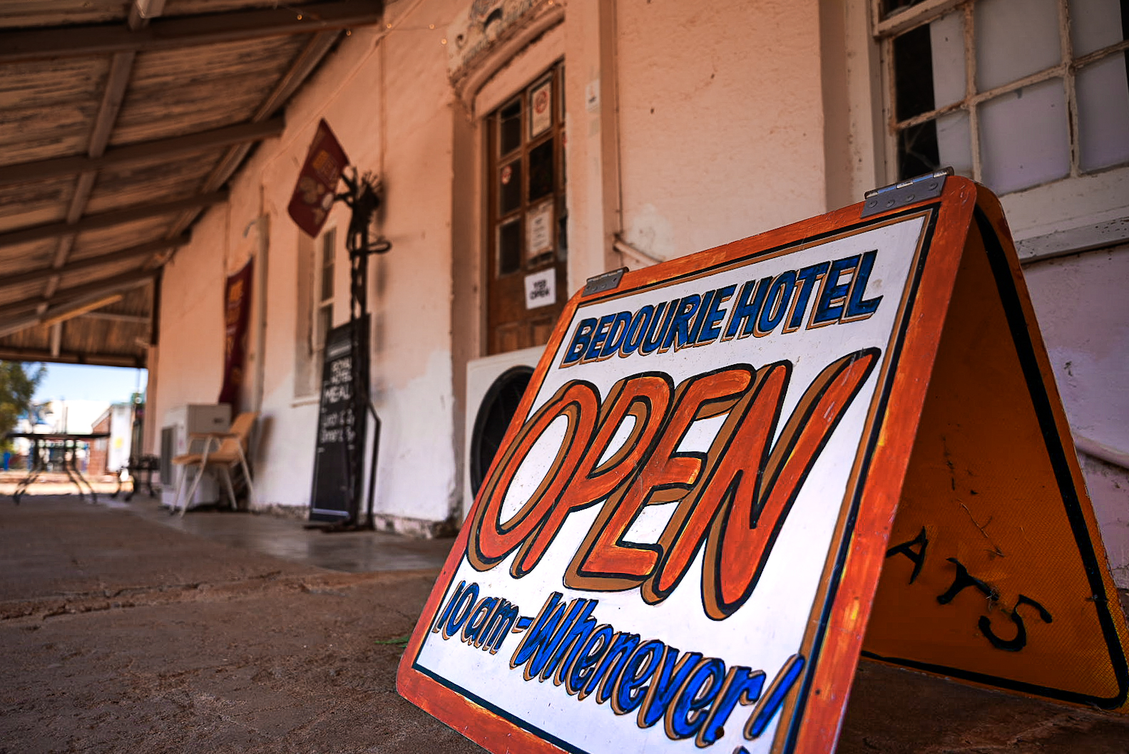 Our Community – Bedourie Hotel